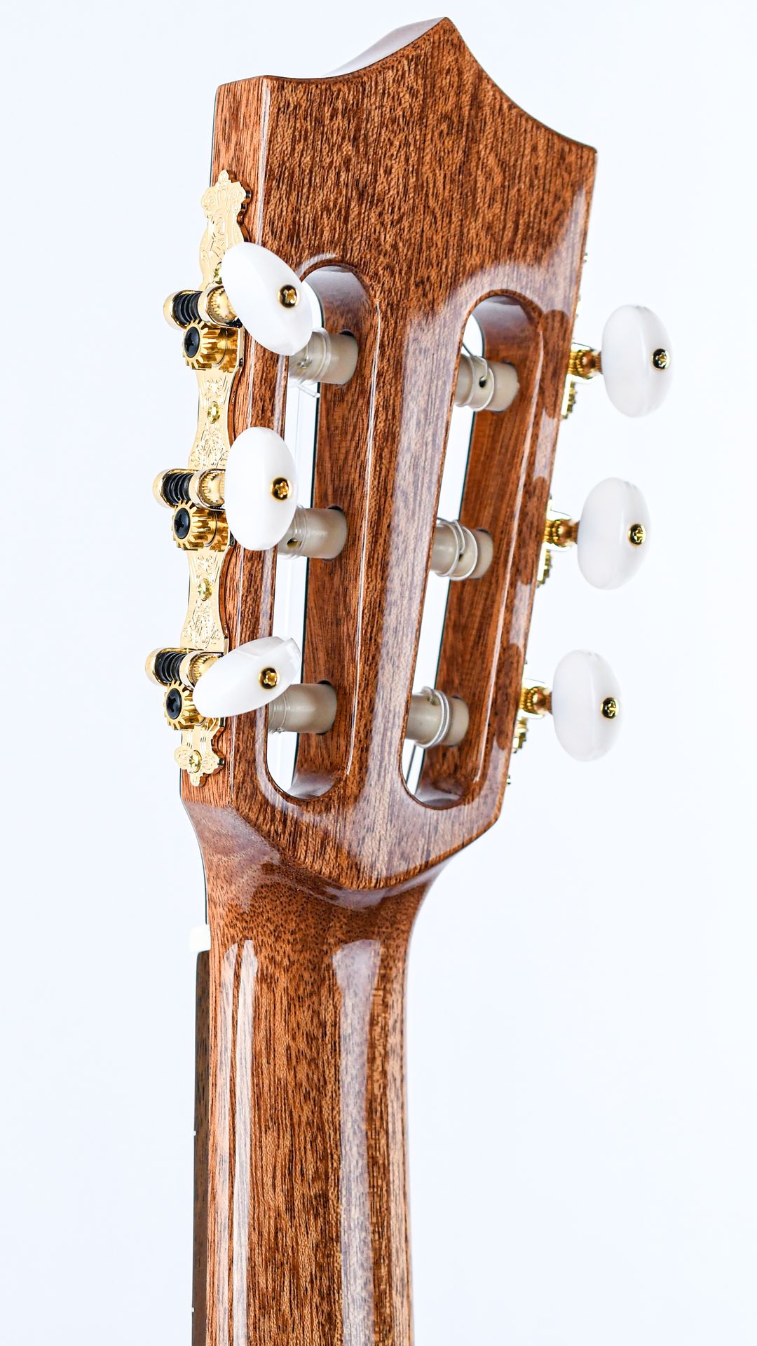 Alhambra CS-1 CW E8 | The Fellowship of Acoustics